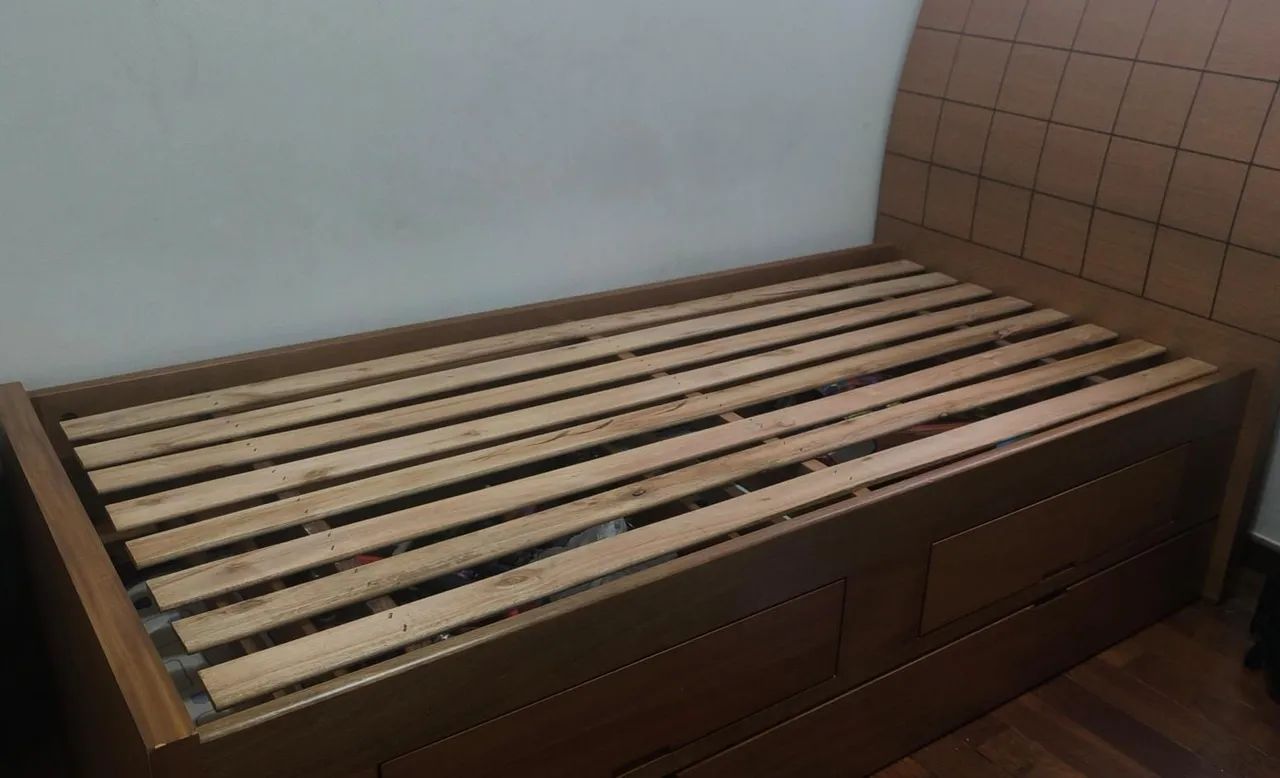 Vendo cama solteiro madeira maciça - Camas e Colchões - Buritis, Belo ...