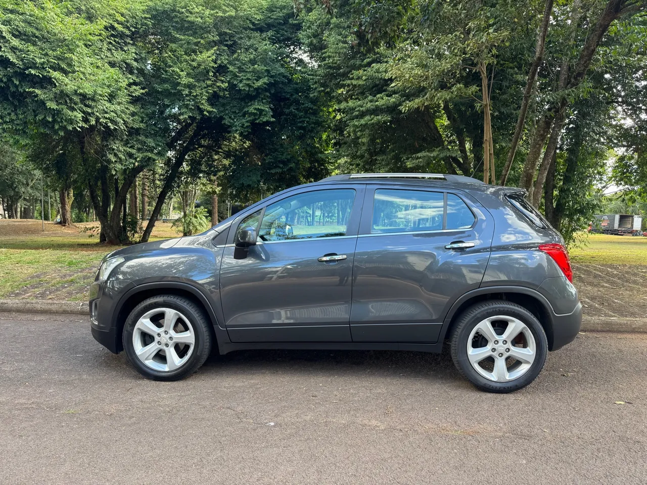 CHEVROLET TRACKER 2015 Usados e Novos