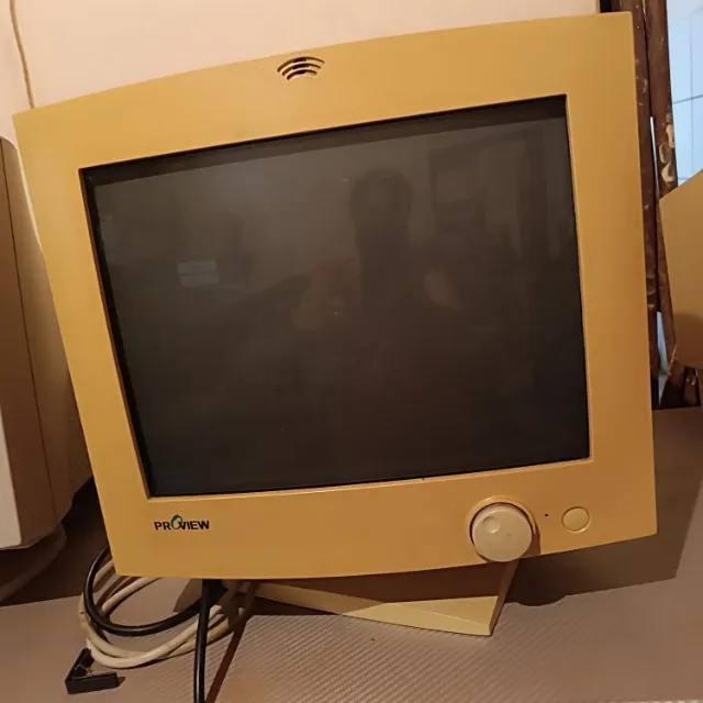 "monitores de tubo" - Monitores no Brasil