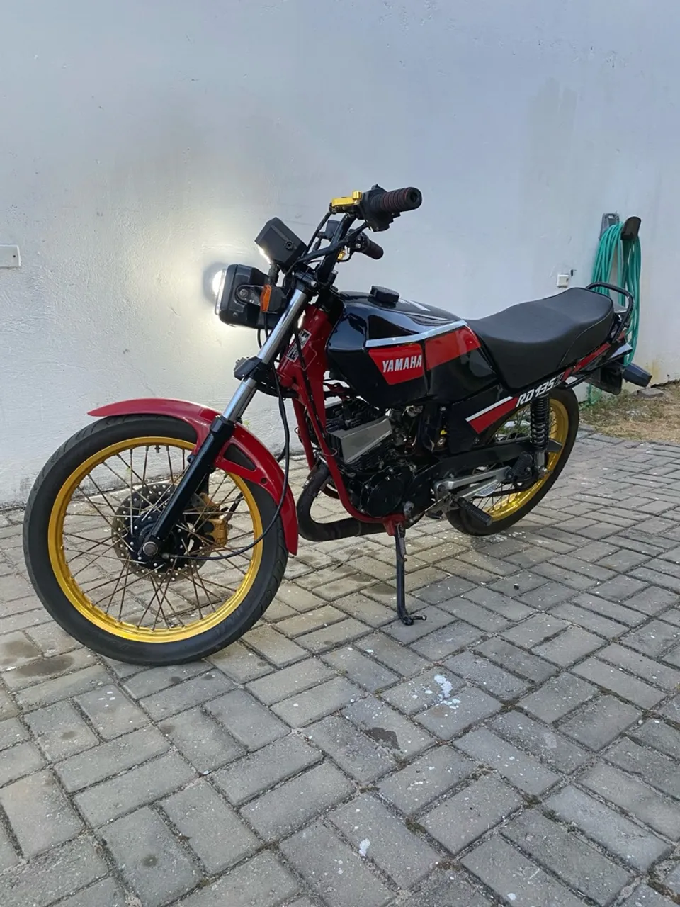 Motos Yamaha RDZ no Brasil