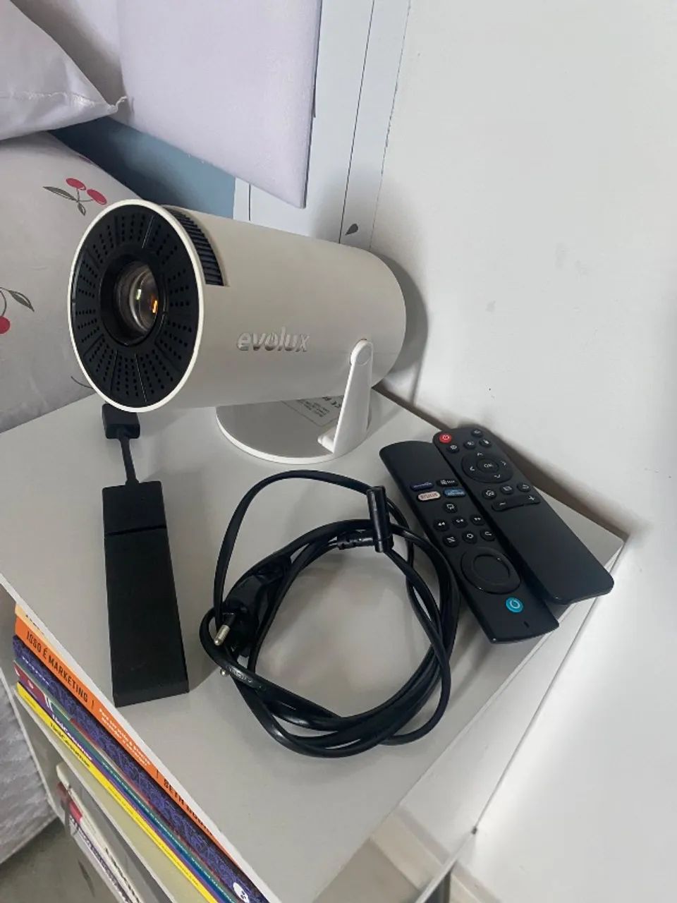 Projetor Evolux + Fire Stick Smart Amazon Original - Projetores e Telas ...