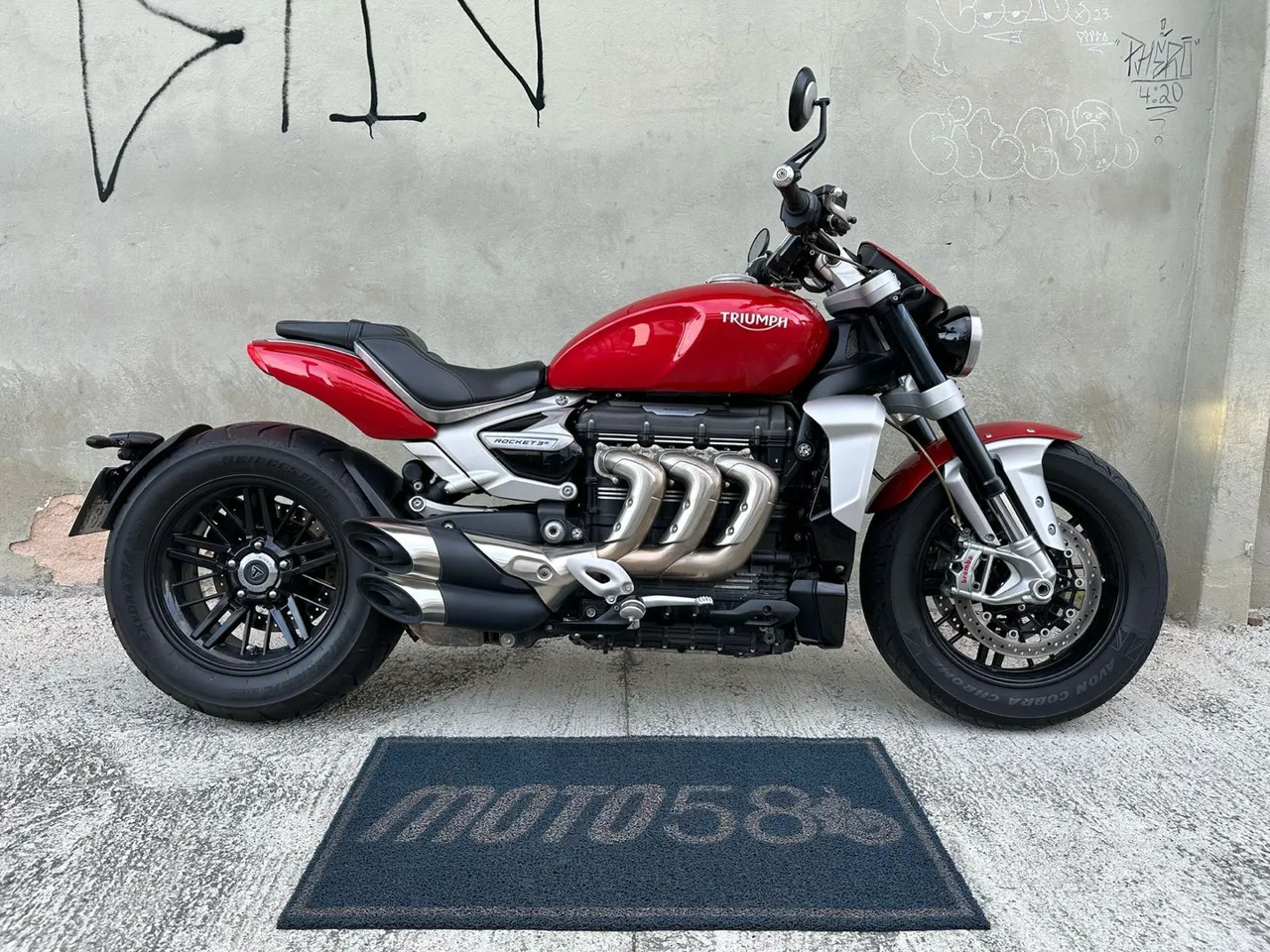 Motos TRIUMPH ROCKET em Santa Catarina