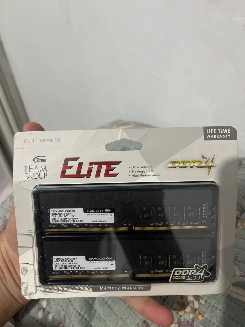 TEAMGROUP Elite DDR4 64GB Kit (2 X 32GB) 3200Mhz (PC4-25600) CL22 ...