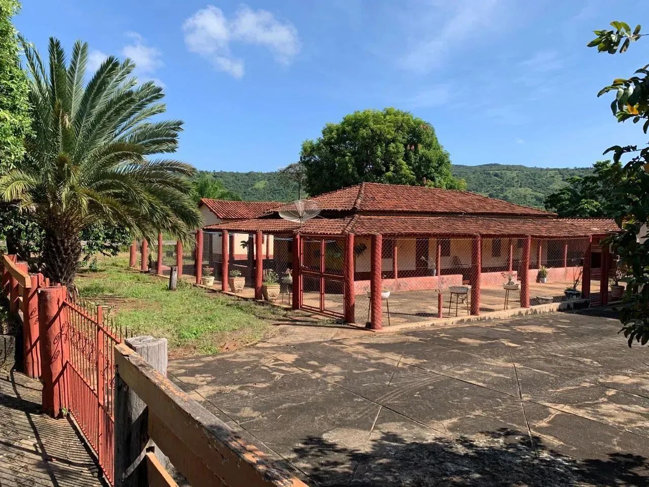 Fazenda a 37 km de Jussara excelente , município santa fé de goias ...