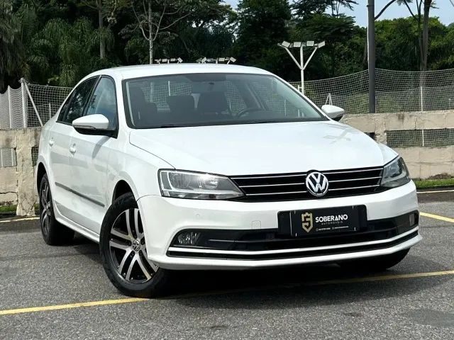 VOLKSWAGEN JETTA 2016 Usados e Novos
