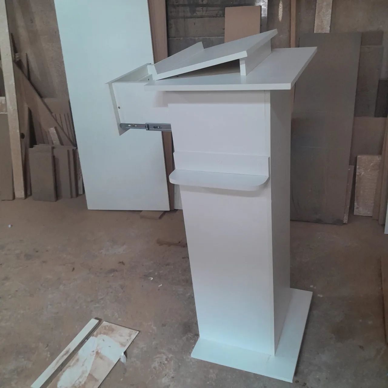 Púlpito para altar de igreja! - Racks e Painéis - Acupe, Salvador ...