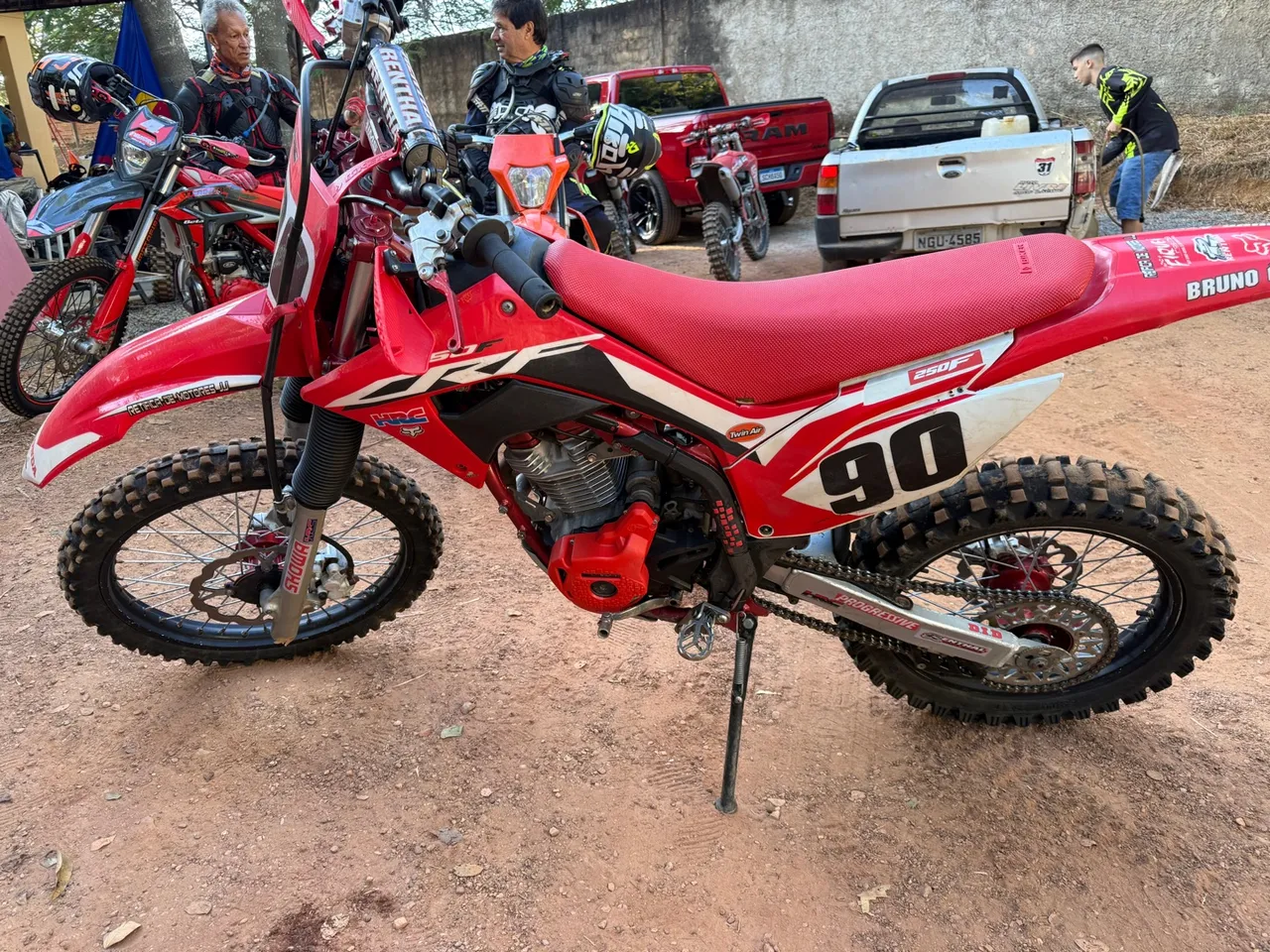 Motos HONDA CRF no Brasil