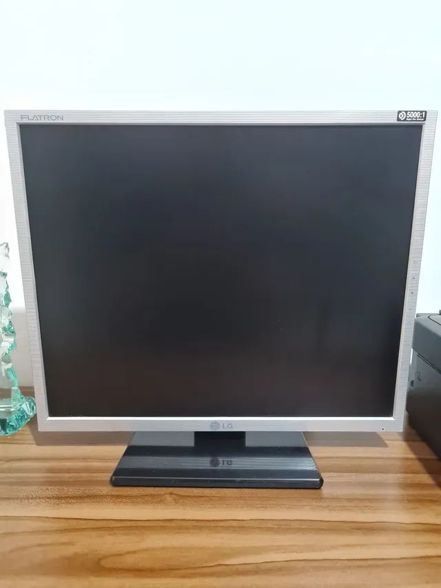 "monitor lcd lg flatron" no Brasil