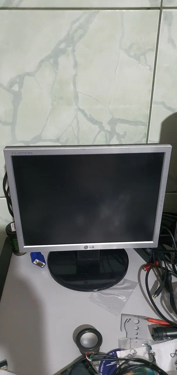 "monitor de 14 polegadas" - Monitores no Brasil