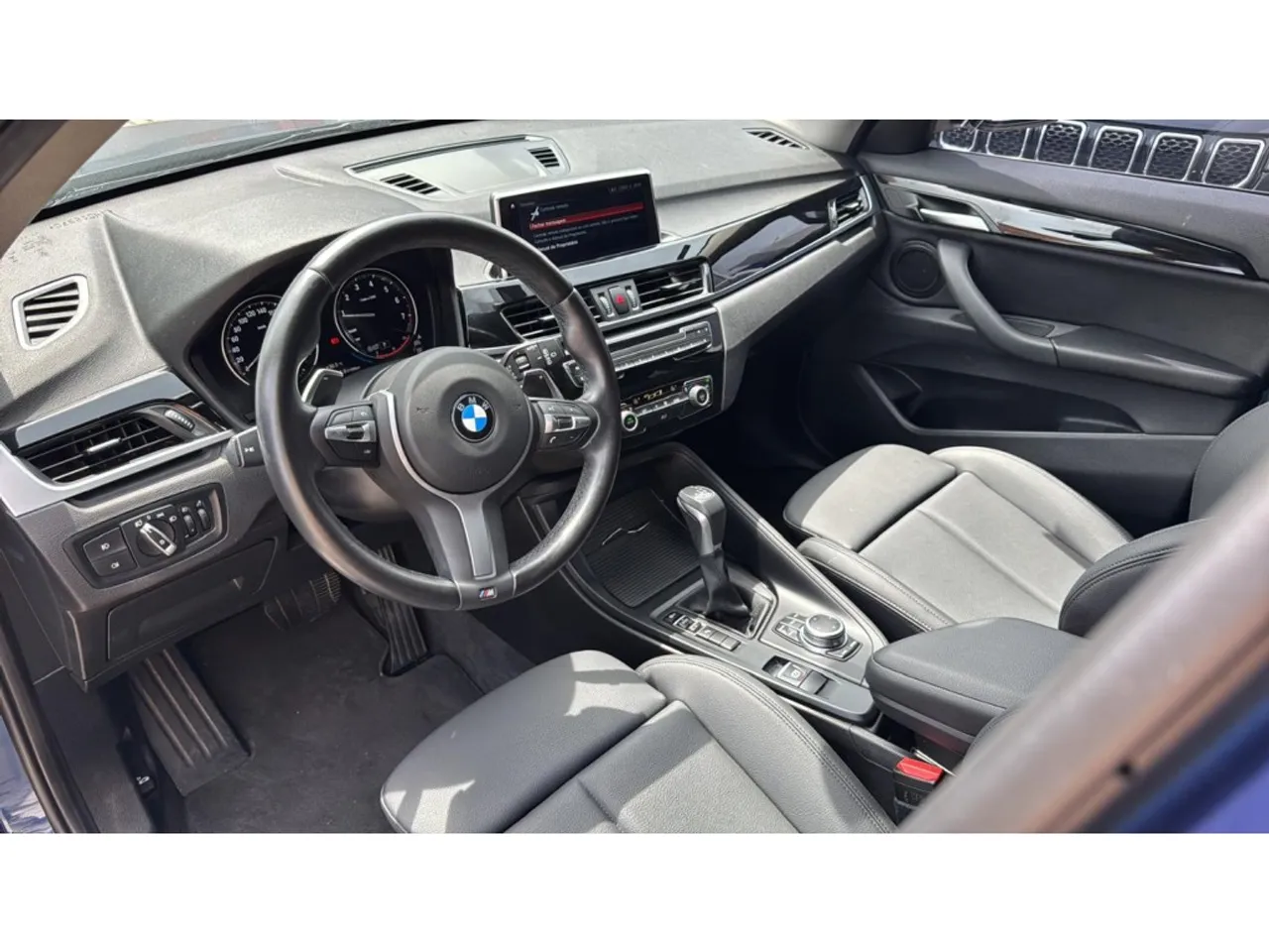 BMW X1 SDRIVE 20I X-LINE 2.0 TB AUT. Usados e Novos
