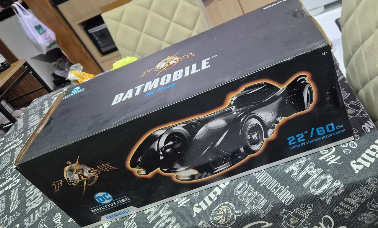 Batmobile The Flash - Action Figure 22"/60cm - Hobbies e coleções ...