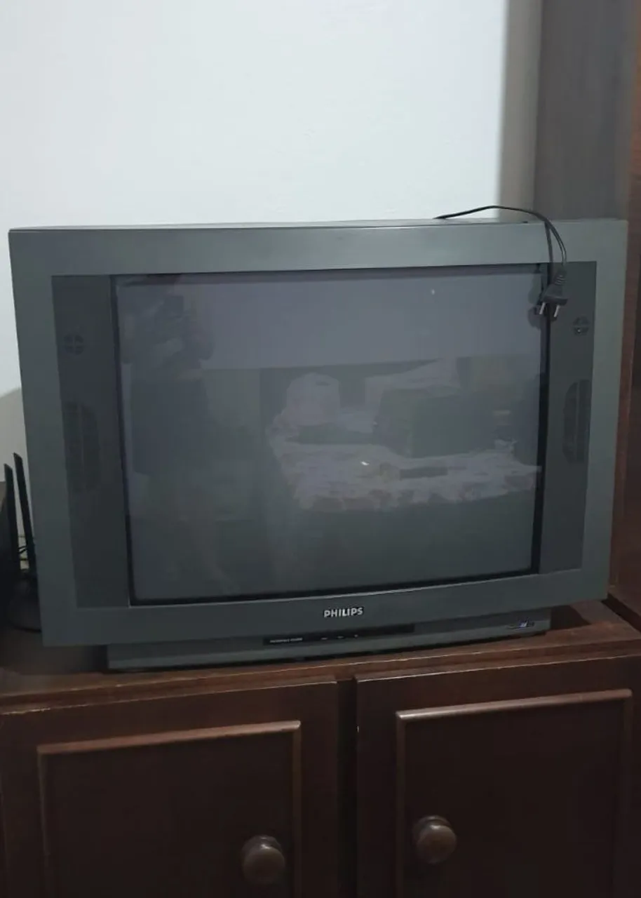 "tv de tubo antiga" - TVs no Brasil
