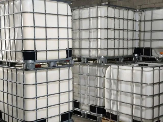 tambores, toneis, bombonas, barricas, contêineres, IBC - Outros itens ...