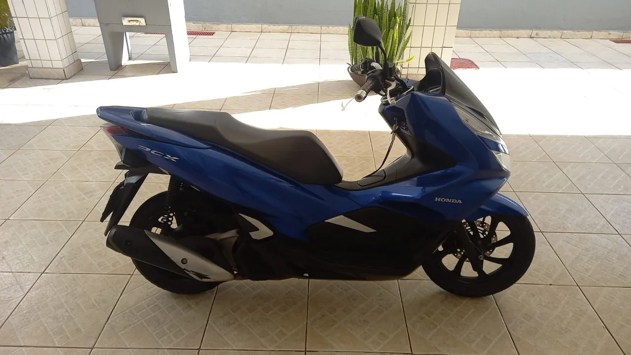 Motos HONDA PCX 2022 no Brasil