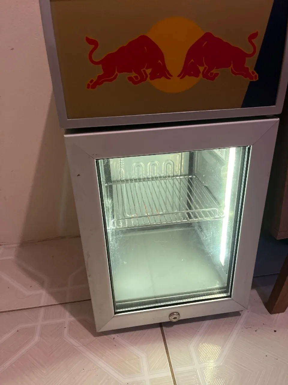 "frigobar red bull" - Geladeiras e Freezers no Brasil