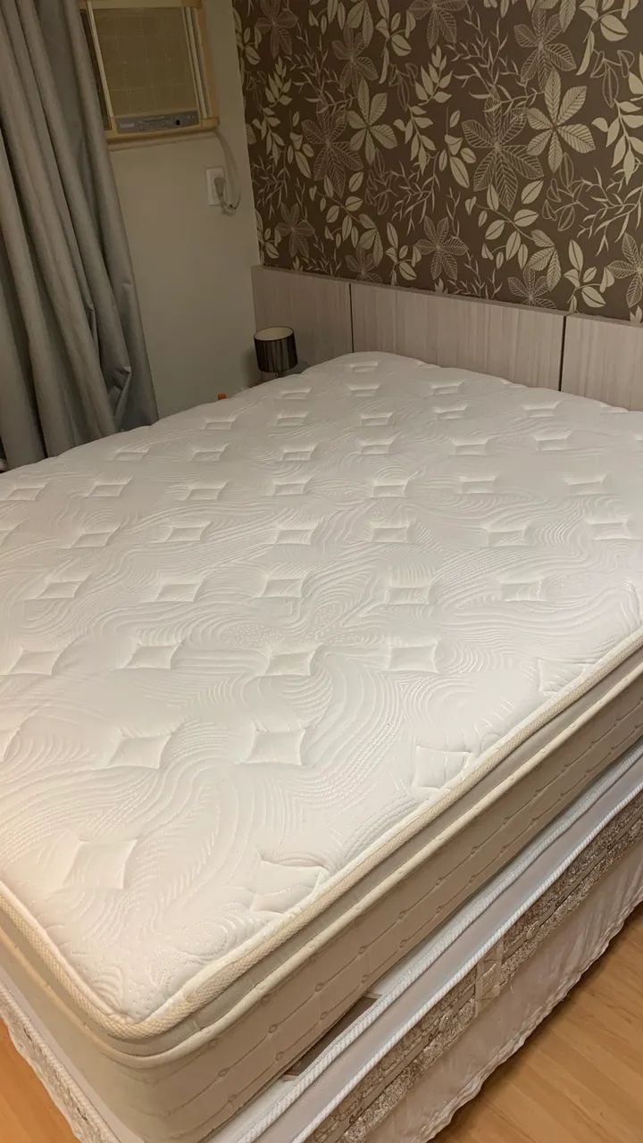 Colchão Queen King Koil Semi Novo - Camas e Colchões - Vila Nova ...