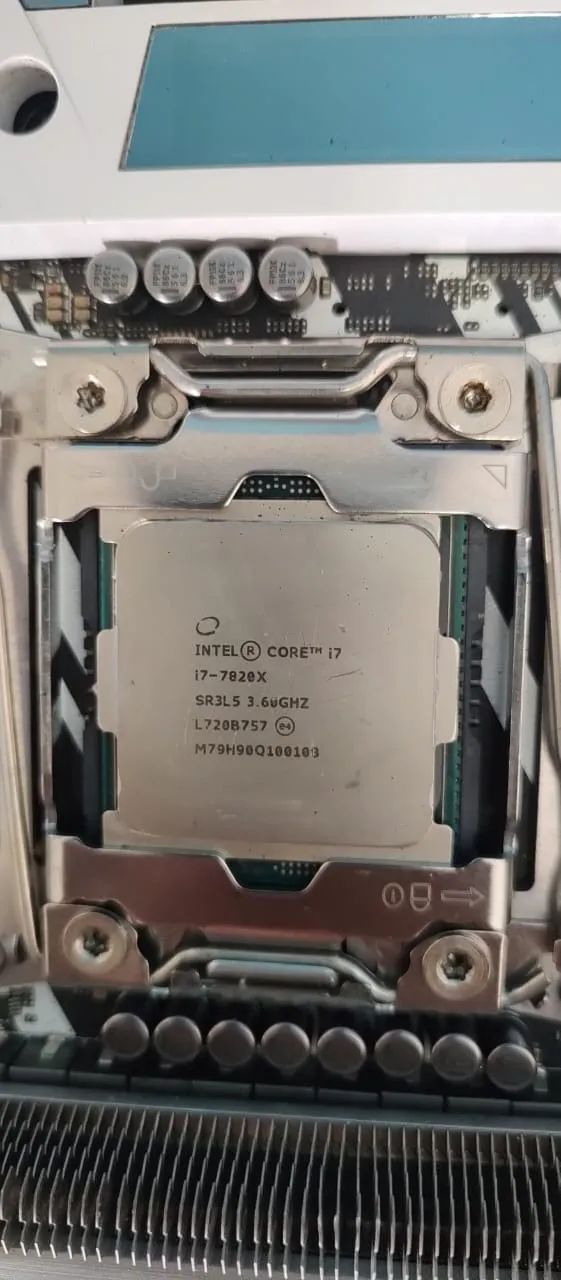 KIT PC GAMER: Processador: i7 7820X + placa mãe: ASUS PRIME X299 DELUXE ...