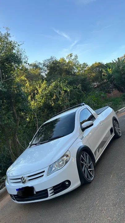 VOLKSWAGEN SAVEIRO 2013 Usados e Novos