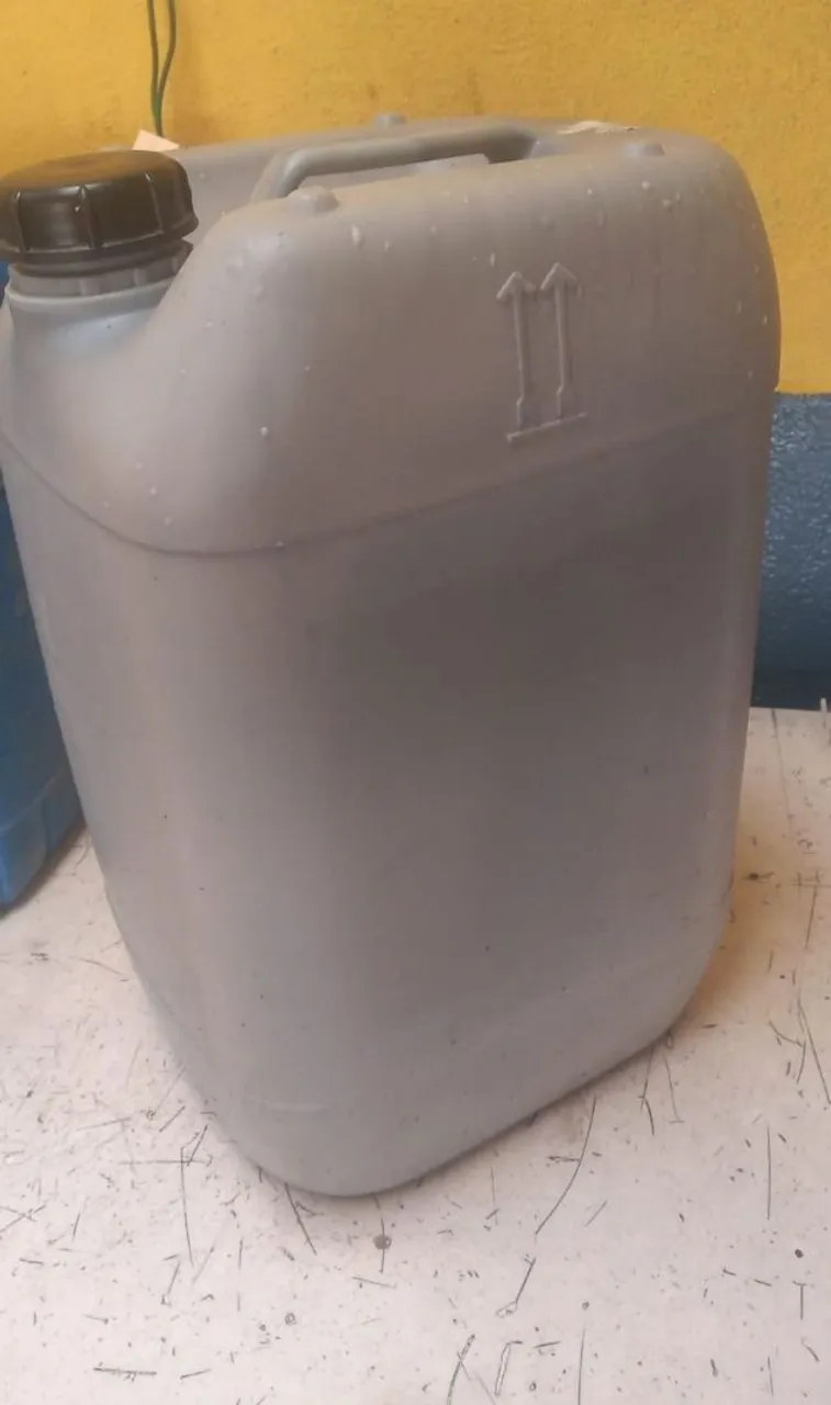 "galao de agua" no Brasil