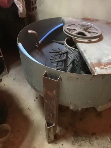 "depenar frango" no Brasil