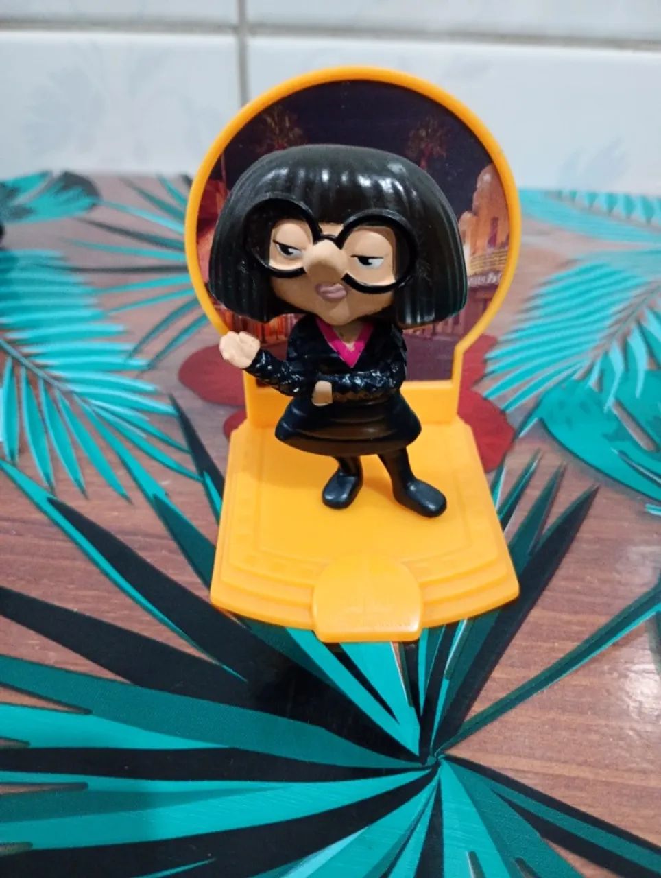 Boneca Edna Moda Os Incríveis McDonald's 50 anos da Disney - Brinquedos ...