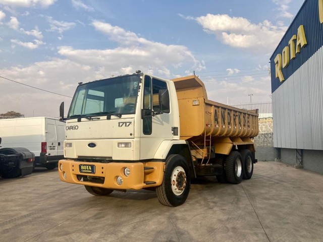 Caminhão Caminhao Cargo 1717 à venda em todo o Brasil! | Busca Acelerada