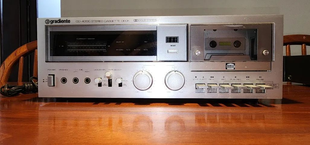 Gradiente - Cassette deck (fita Cassete) CD- 4000 - DVD, Blu-Ray e ...