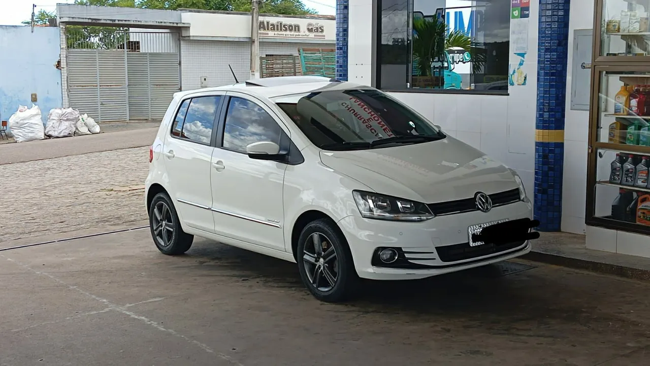 VOLKSWAGEN FOX 2015 Usados e Novos