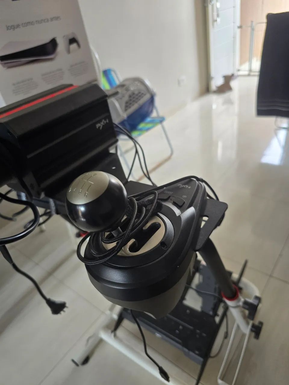 Volante pxn v12 lite com pedais + câmbio + cockpit extreme racing ...