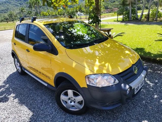VOLKSWAGEN CROSSFOX 2008 Usados e Novos