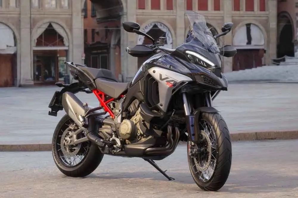 Ducati 1160 V4S 2025 - 1468741467 | OLX