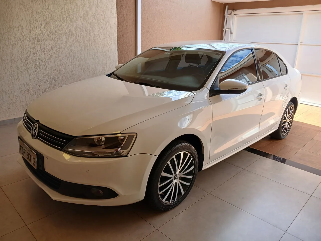VOLKSWAGEN JETTA 2013 Usados e Novos