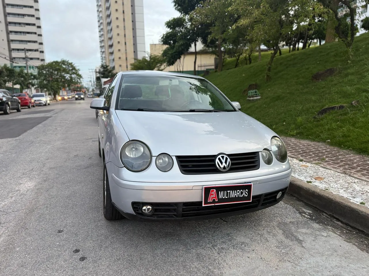 VOLKSWAGEN POLO 2004 Usados e Novos
