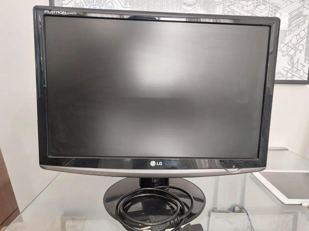 Monitor LG Flatron W1942TQ 19 polegadas - Monitores - Floresta, Belo Horizonte 1384794969 | OLX