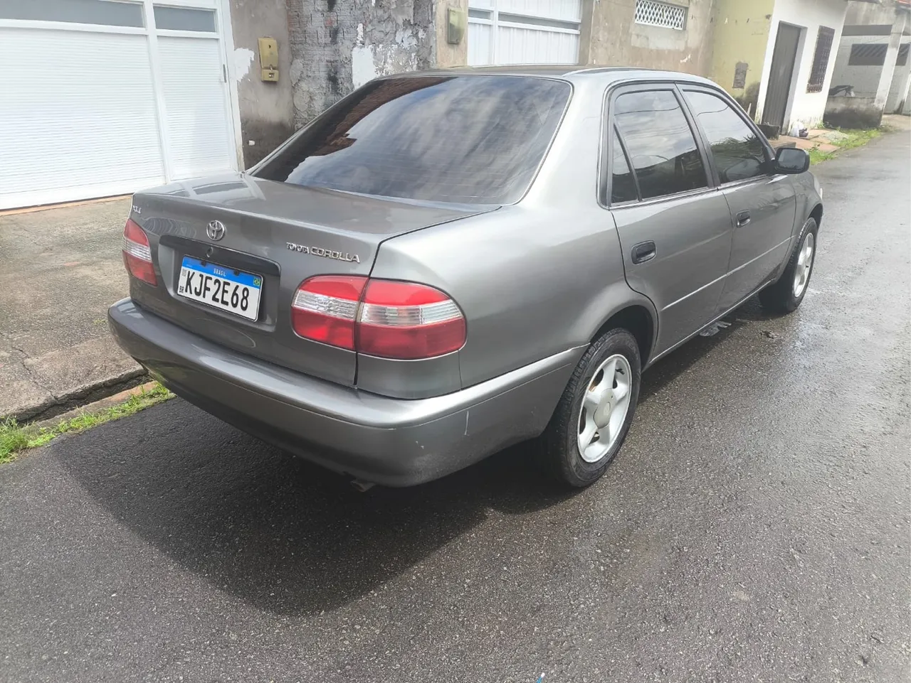 TOYOTA COROLLA 2001 Usados e Novos
