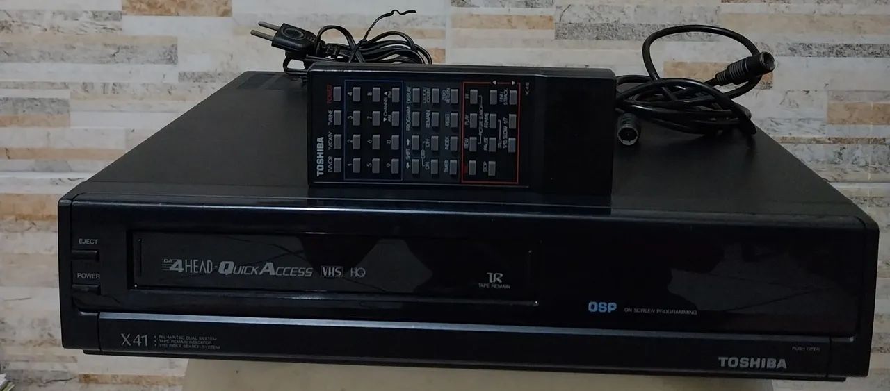 Vídeo Cassete Toshiba X41 - 4 Head Quick Access VHS HQ - DVD, Blu-Ray e ...