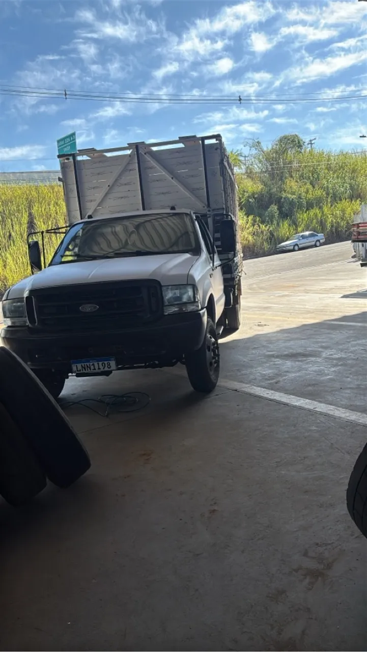 FORD F-4000 Usados e Novos