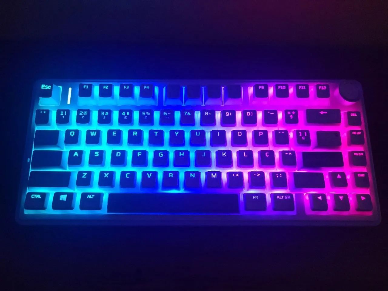 Teclado Mecânico Aula F75 com Keycaps HyperX Pudding - Periféricos e ...