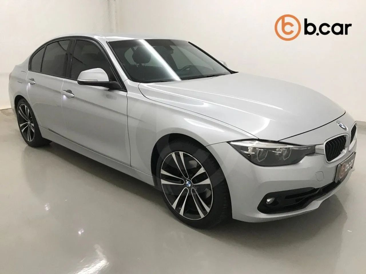 BMW 320I 2018 Usados e Novos