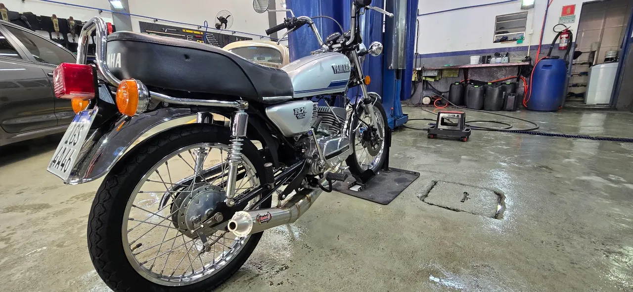 Motos YAMAHA RX 180 1982 no Brasil