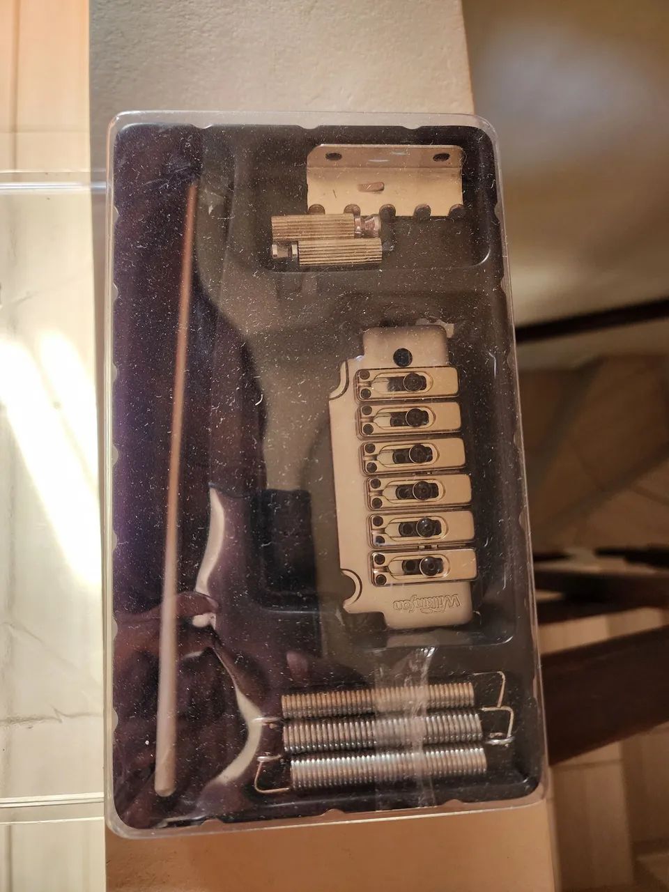 Ponte Wilkinson VS50 by Gotoh - Tremolo 2 pivôs - Instrumentos musicais ...