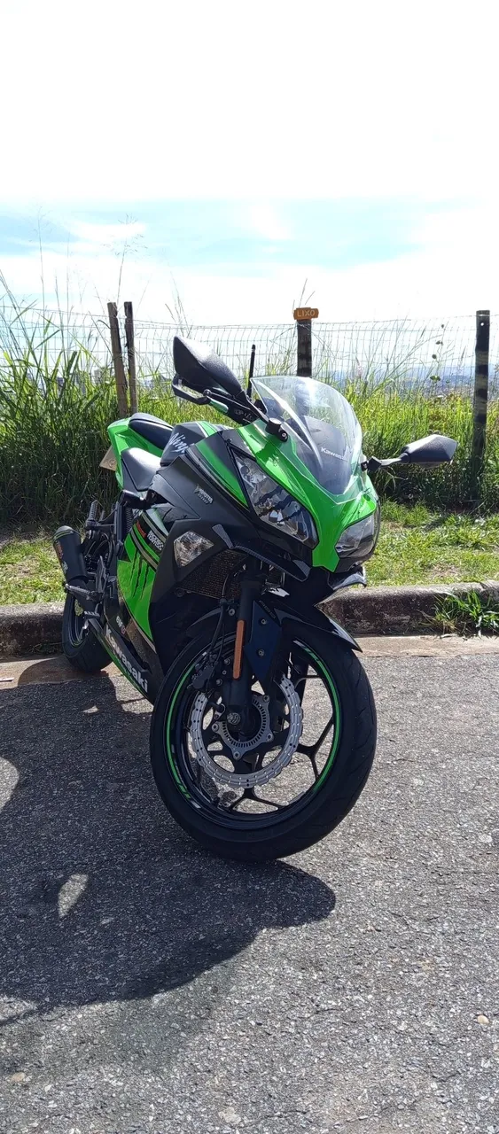 Motos KAWASAKI NINJA 300 no Brasil