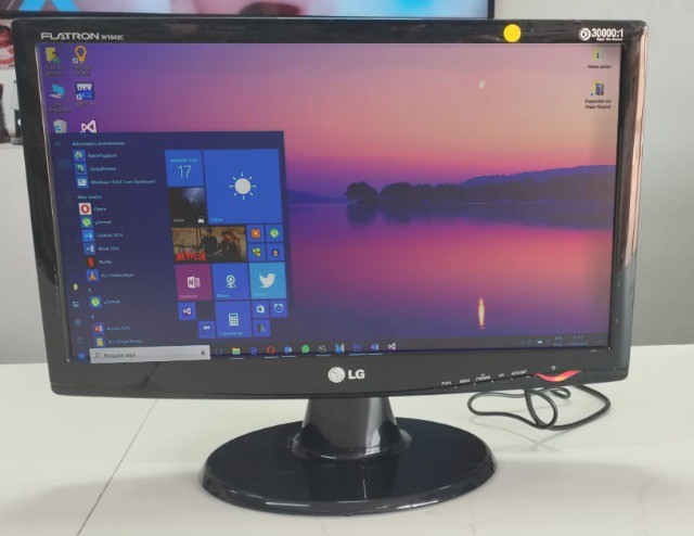 Monitor lcd lg 19 | +134 anúncios na OLX Brasil