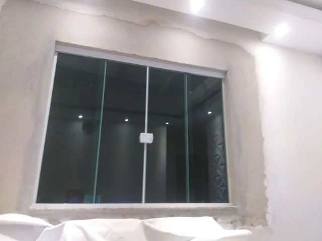 "janelas de blindex verde" no Brasil