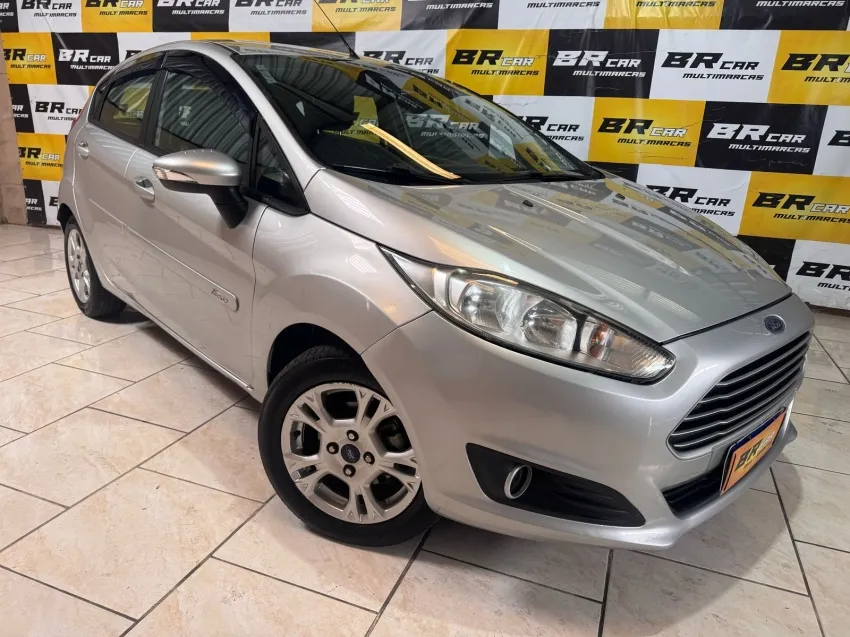 FORD FIESTA SE 1.6 POWERSHIFT AUT. Usados e Novos