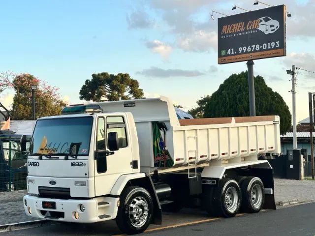 Ford Cargo 1832 Caçamba 6x2 2011 - Caminhões - Centro, Araucária ...