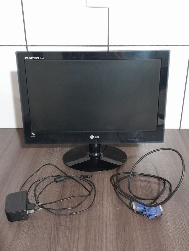 Monitor lg e1940 | +10 anúncios na OLX Brasil