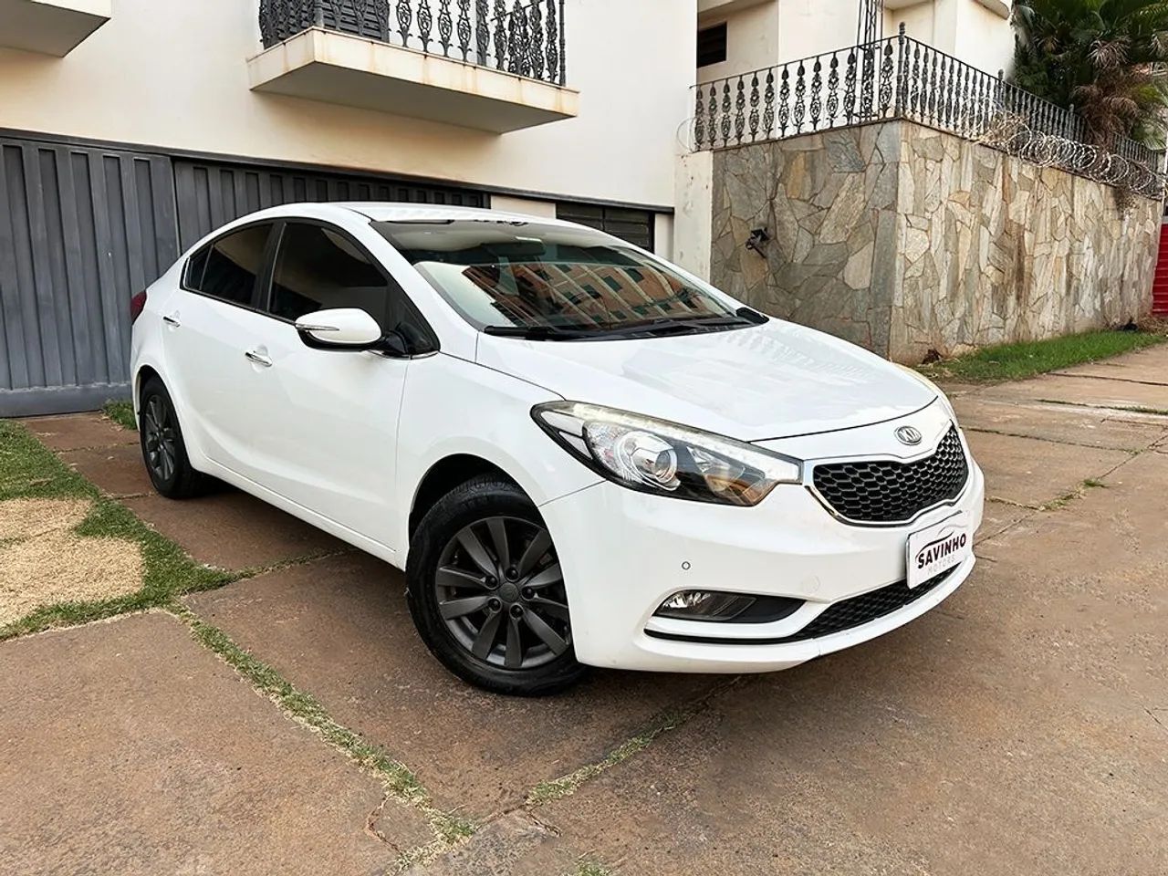 KIA MOTORS CERATO 2014 Usados e Novos