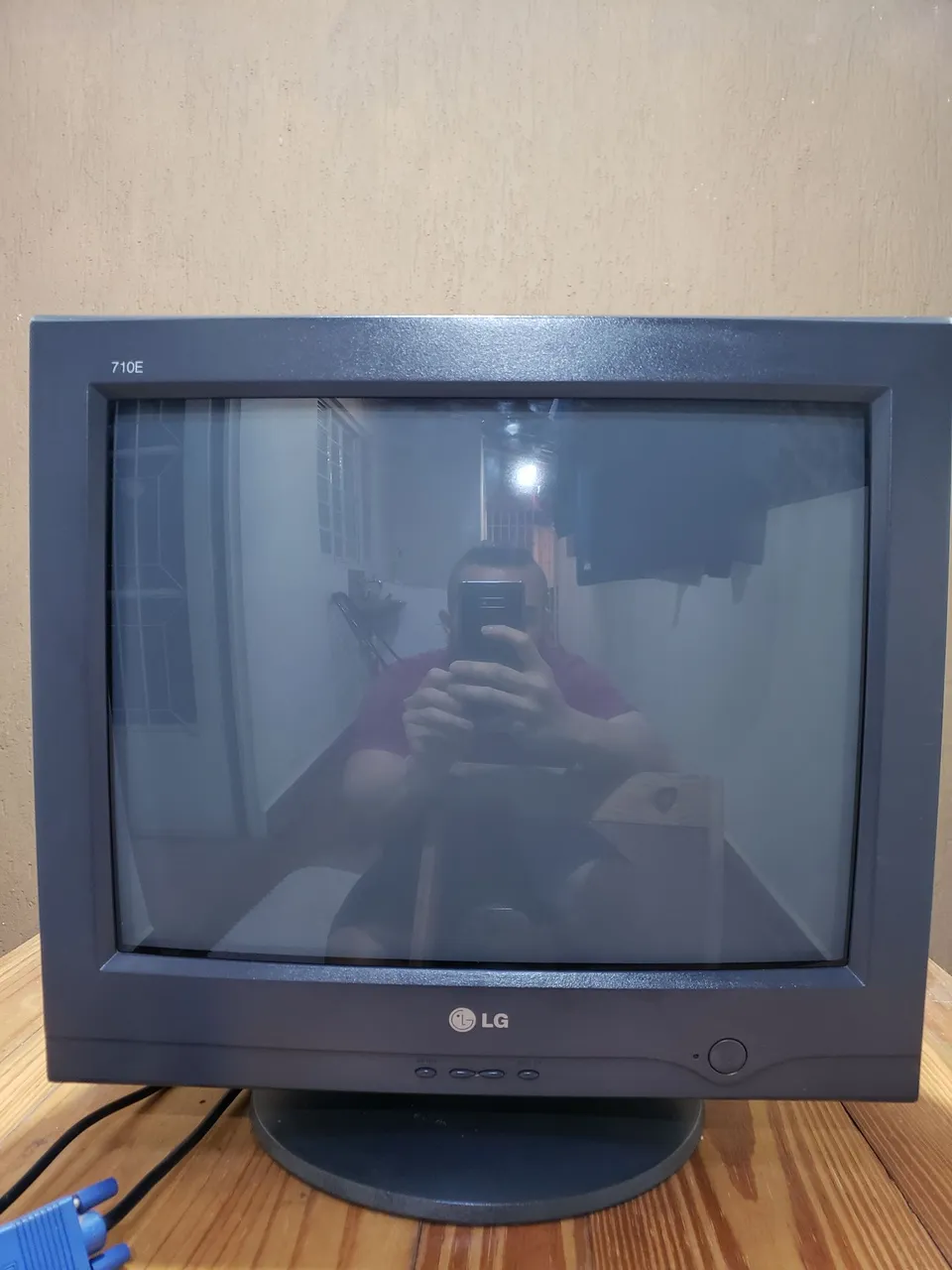 "monitor crt" - Monitores no Brasil