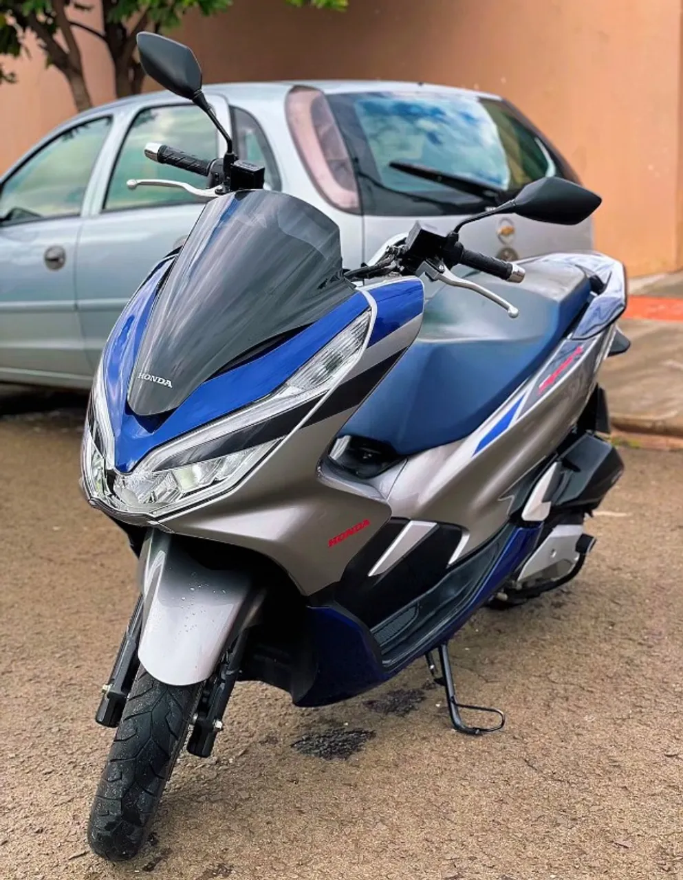 Motos Honda PCX 2021 no Brasil